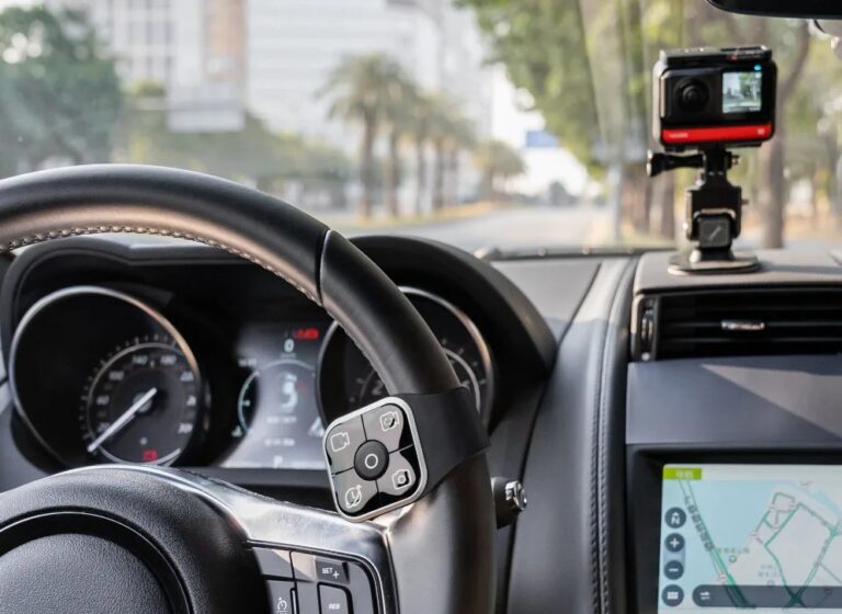 Insta360 One R update brings Horizon Lock, Car Multiview and "dashcam" mode